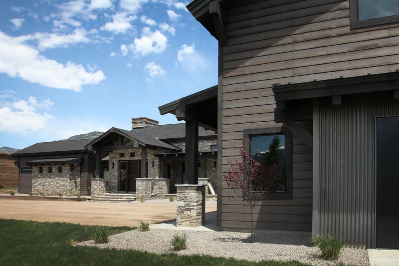 Airpark Hangar Home – Jenkins Lumber Alpine Wyoming
